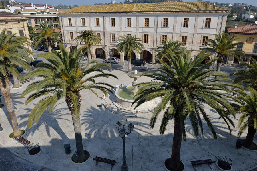 Piazza Piè di Corte - Corropoli Turismo